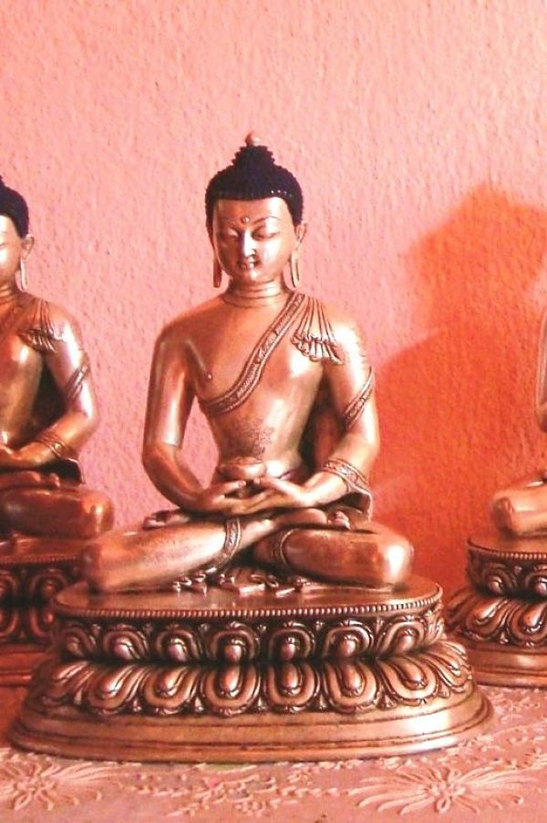 El significado de las cinco estatuas de Buda - Gran Hermandad Blanca