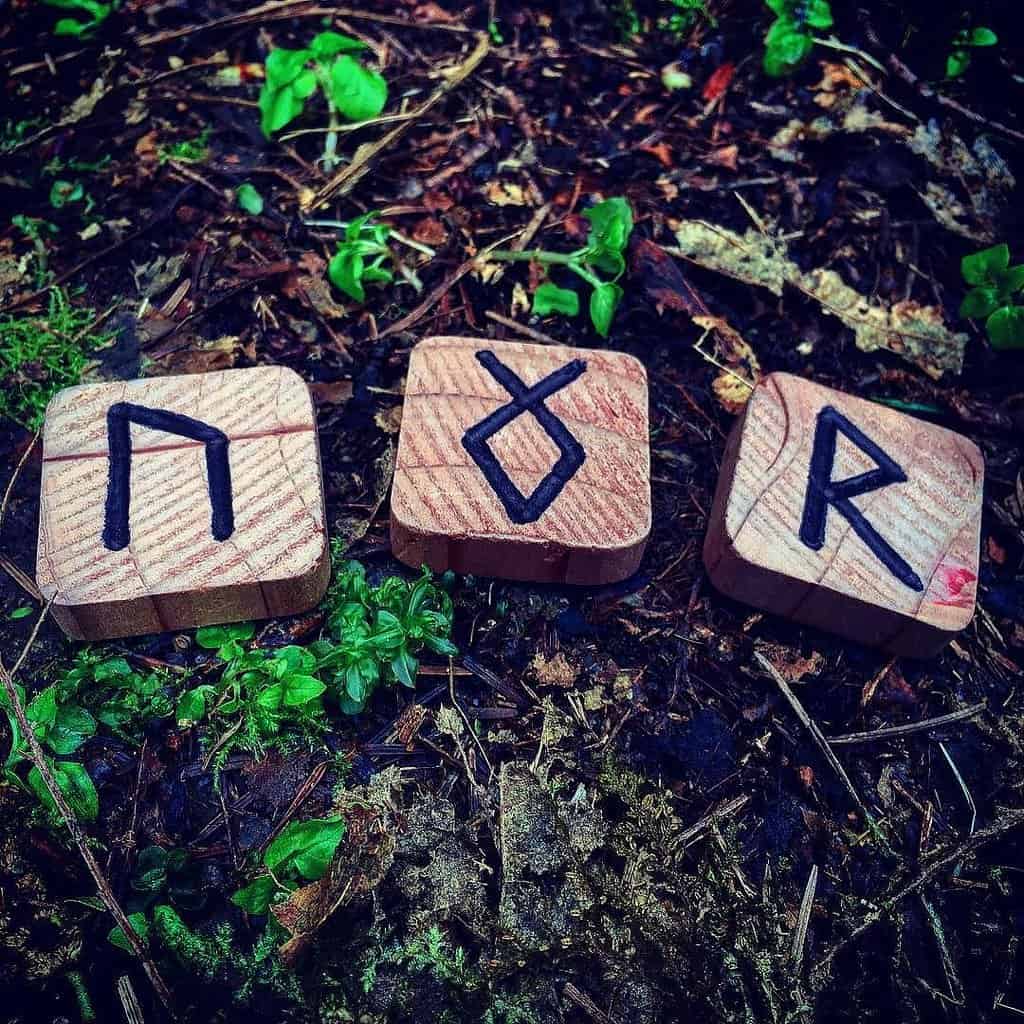 Runa Isa: Leyenda y Significado | Gran Hermandad Blanca