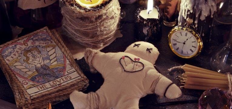 Elementos de brujería frente a tu hogar ¿Cómo identificarlos? | Gran ...